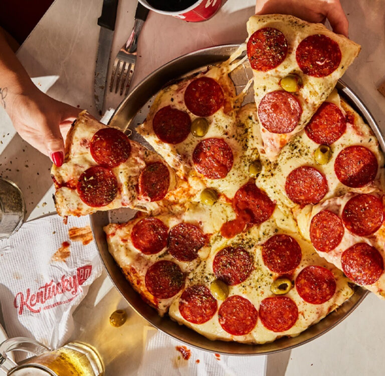 La pizza con historia llegó a Neuquén: Kentucky abrió su primera ...